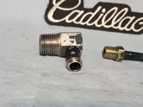 CADILLAC Manifold Vacuum